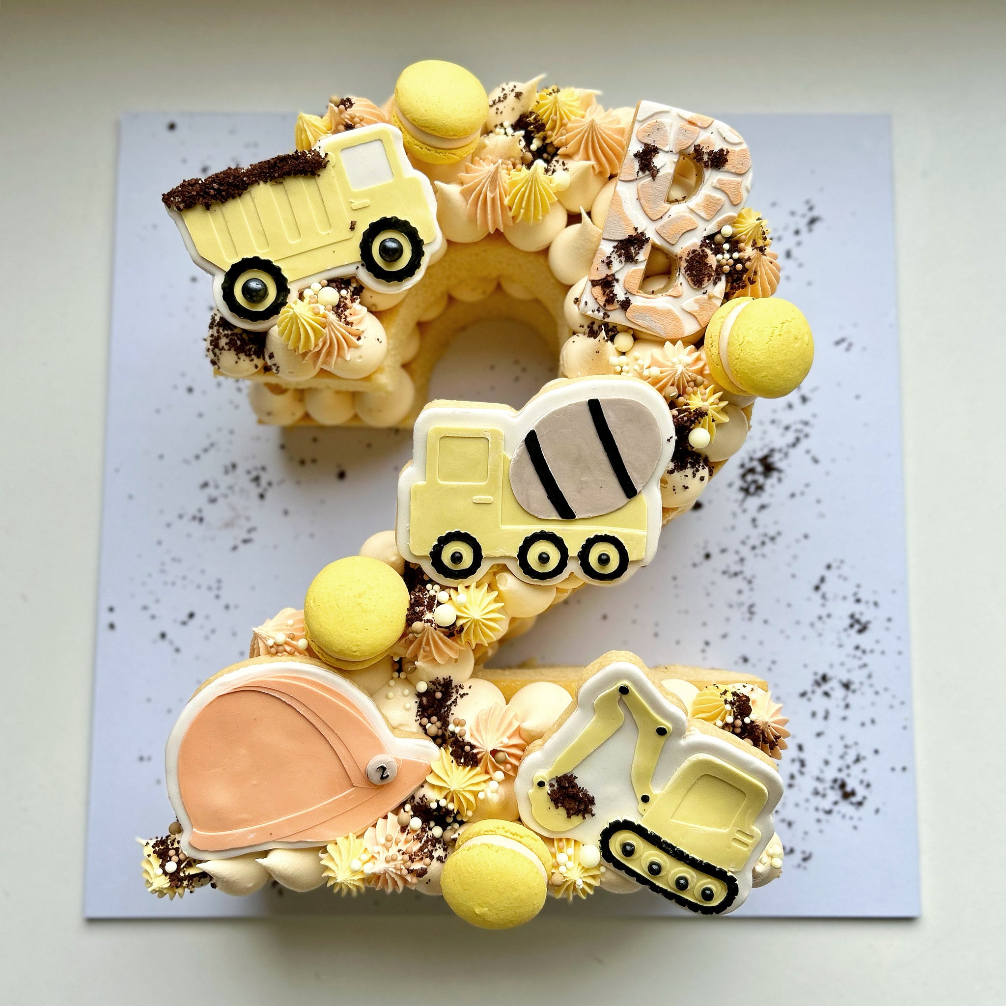 Construction Number / Letter Cake