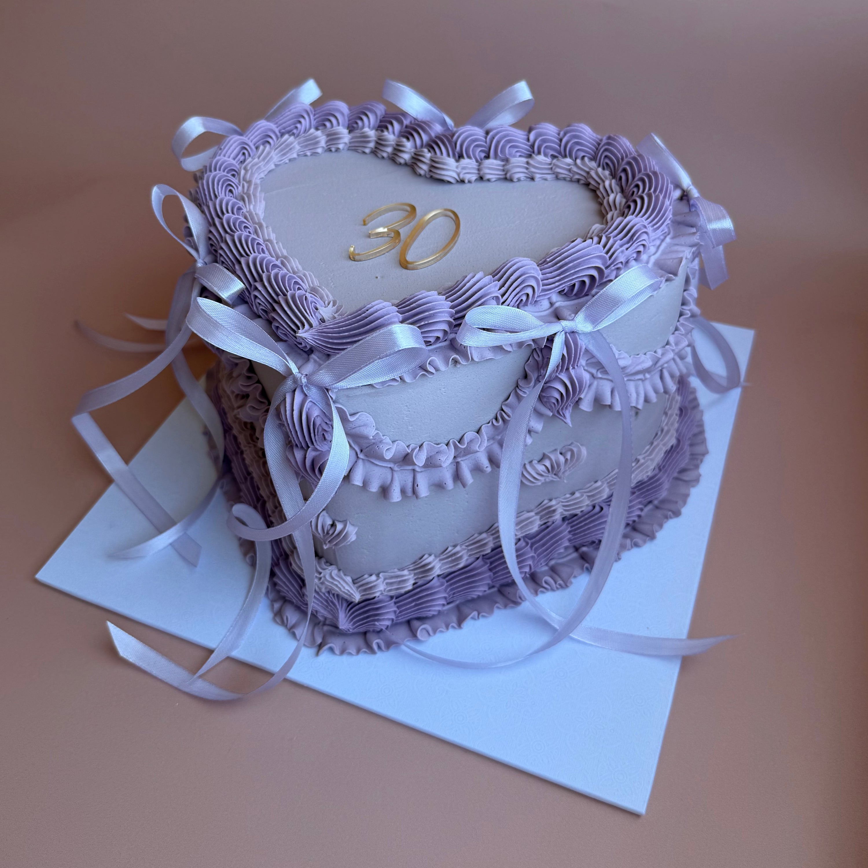 Retro Heart Cake